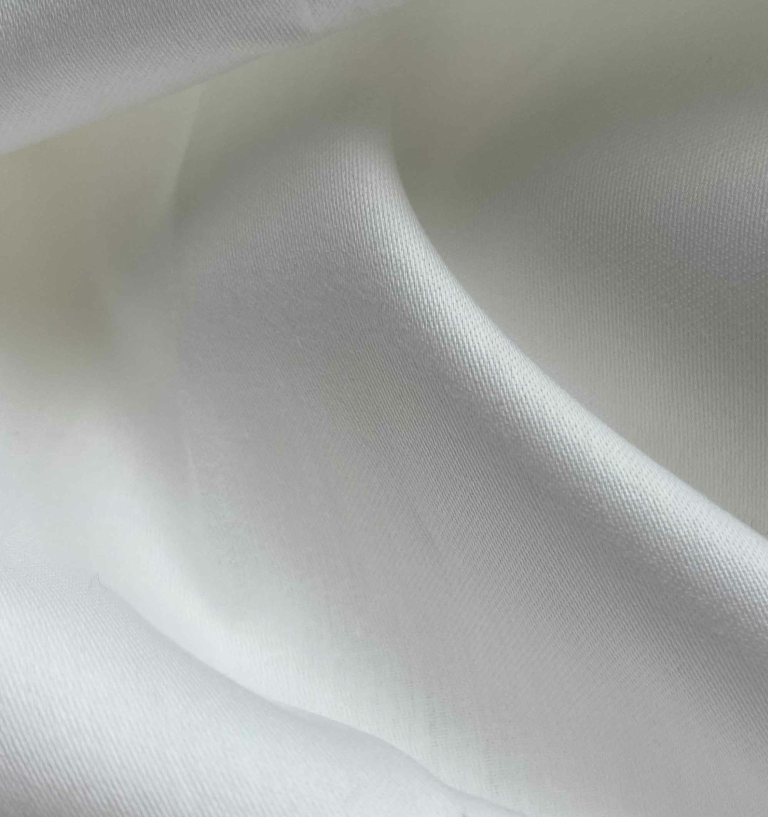 Les Différents Types de Tissu en Coton | Guide Complet